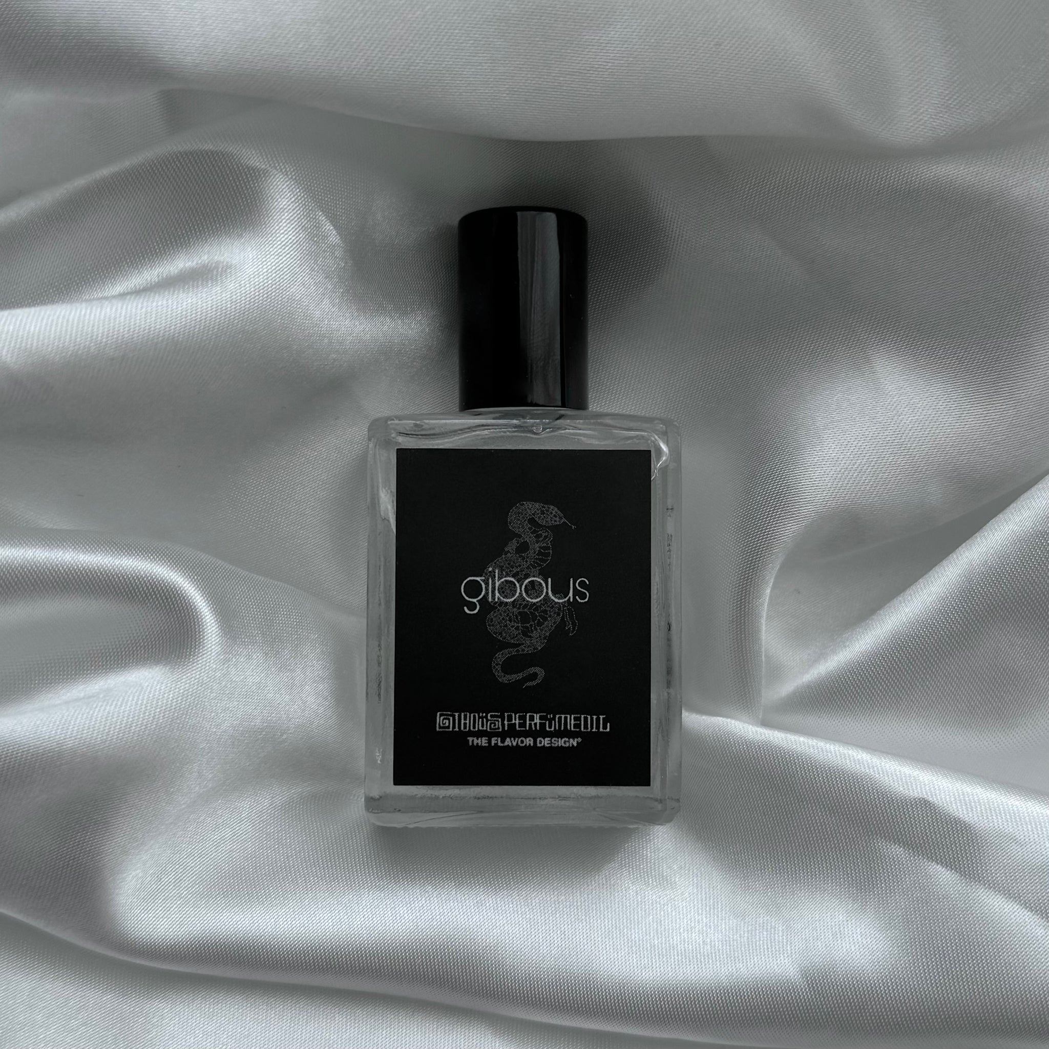 【再販】gibous original perfume oil